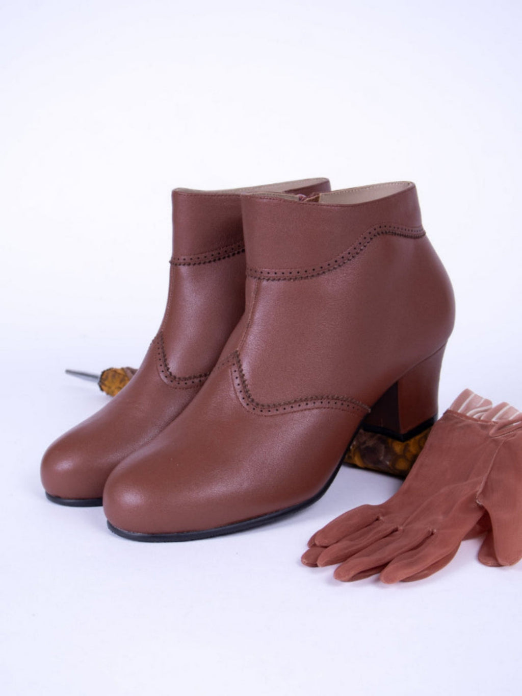 1940s Winter Ankle Boots – Brown – Marion – memery